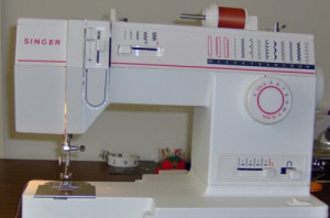 10 Best Singer Sewing Machines - 2025 Update
