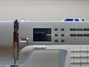 BERNINA 330 Review (2025 update) : Sewing Insight